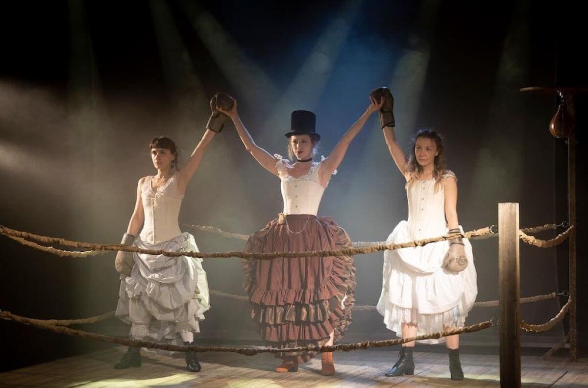 Spectacolul KNOCKOUT revine la Teatrul EXCELSIOR in ringul unde ...